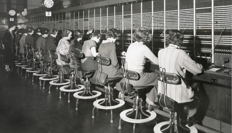 Caller ID Displays Throughout the Ages | Hiya